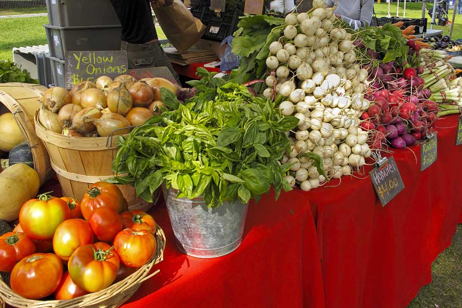 Eat local - why it’s important • CHEFIN Inc.